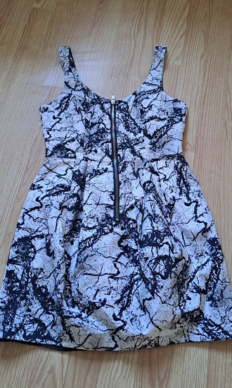 DIVIDED by H&M haljina