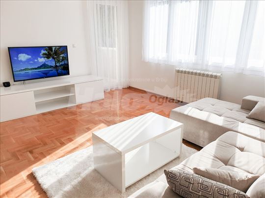 Bilećka lux 2.0 + parking mesto
