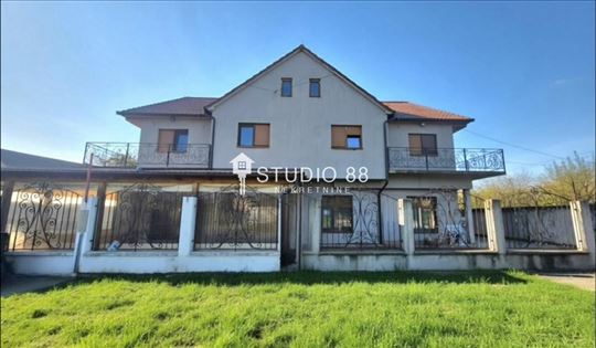 Zrenjanin, Zeleno Polje, Poslovna zgrada, 652m2
