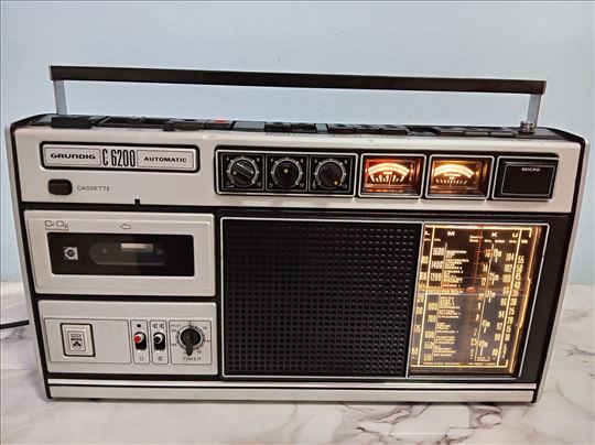radio kasetofon GRUNDIG C 6200