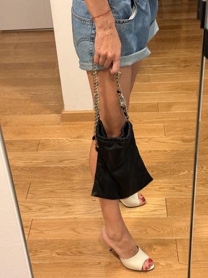 Balenciaga org reciklirana u torbicu
