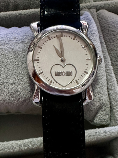 Moschino ženski ručni sat – NOV Gratis PTT