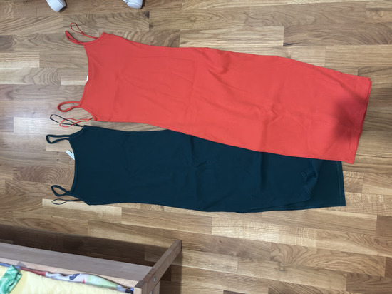 Dve haljine 600