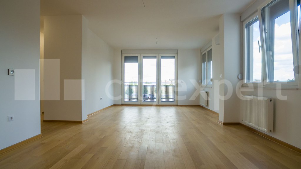 Stan Prodaja: 90m², Filipa Višnjića, Novi Sad - 271400€
