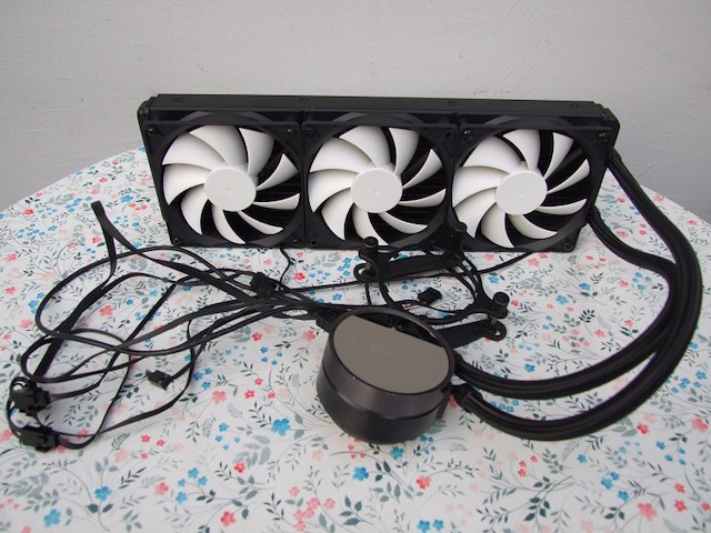 NZXT Kraken X72 vodeno hladjenje 360mm Intel