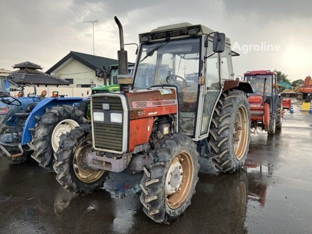 Massey Ferguson 382 traktor točkaš