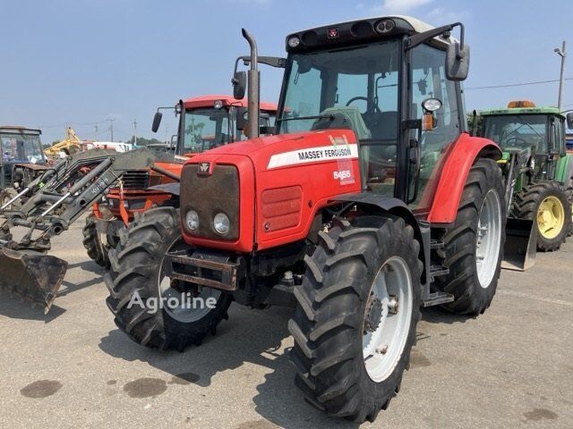 Massey Ferguson 5455 traktor točkaš