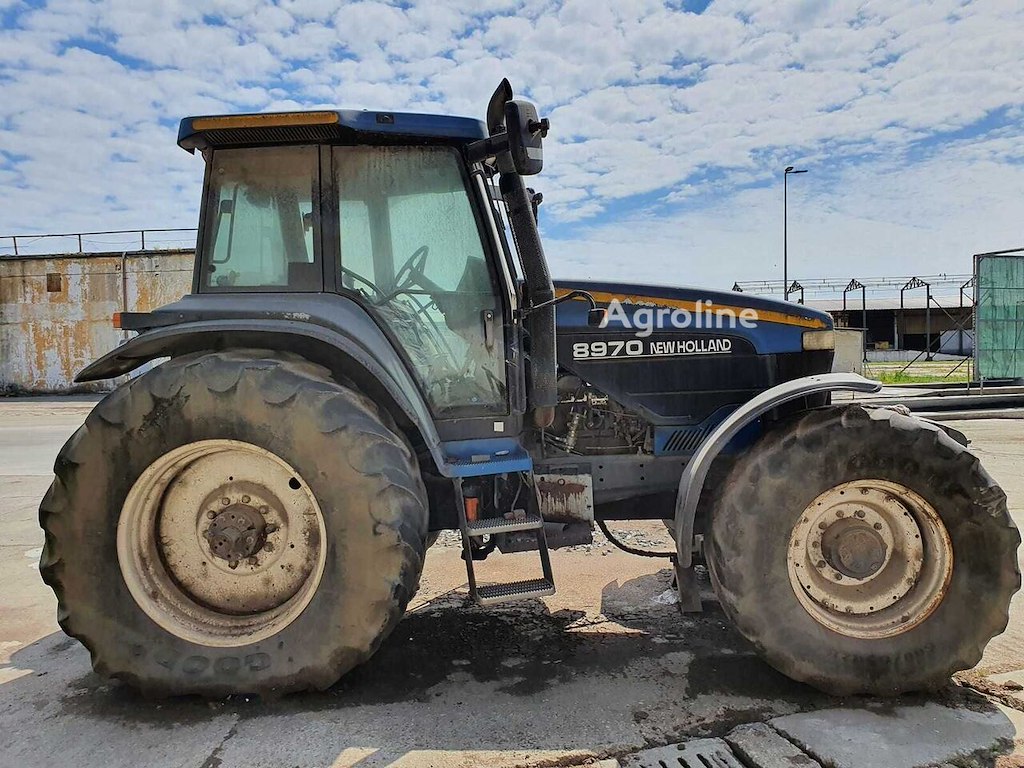Prodaje se New Holland 8970 traktor točkaš na aukciji