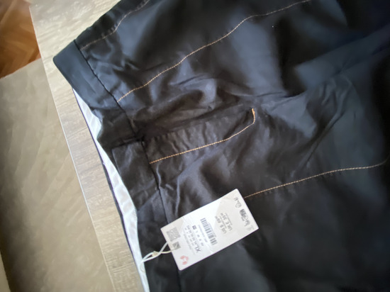 zara crne lanene pantalone