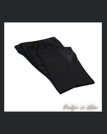 5.4.2. Tamno sive pantalone L George