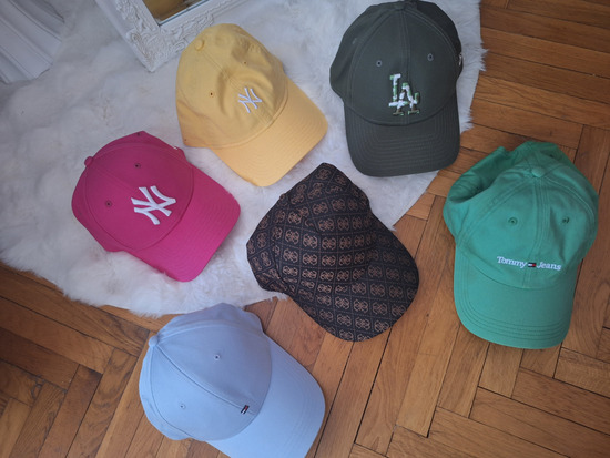 Original kačketi, NY, Tommy, Guess