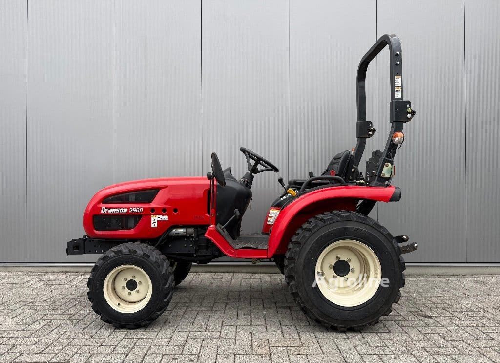 Branson 2900 mini traktor