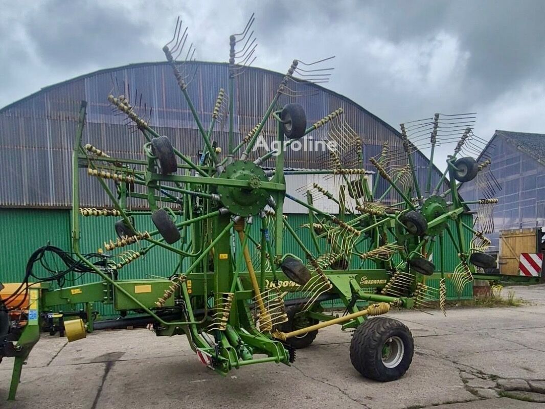 Krone Swadro 1400 prevrtač sena