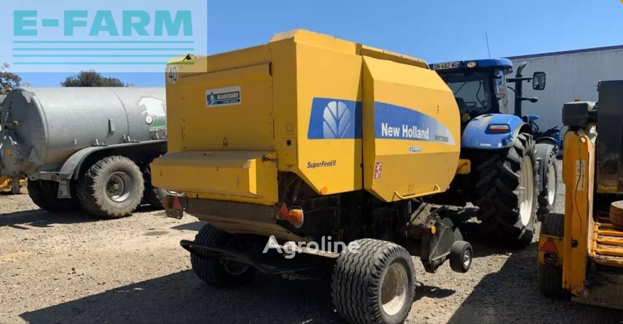 New Holland br 7060 ff bc ar balirka za četvrtaste bale