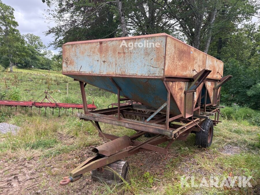 Prodaje se Utsädesvagn teretna kolica za žitarice na aukciji