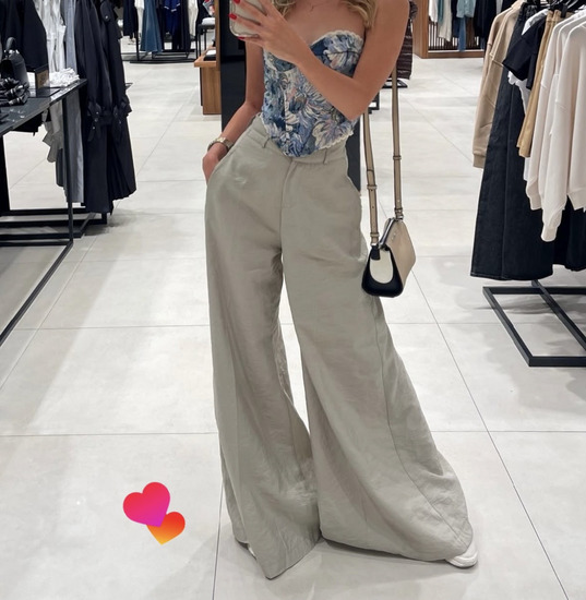 Blondy zvonaste pantalone