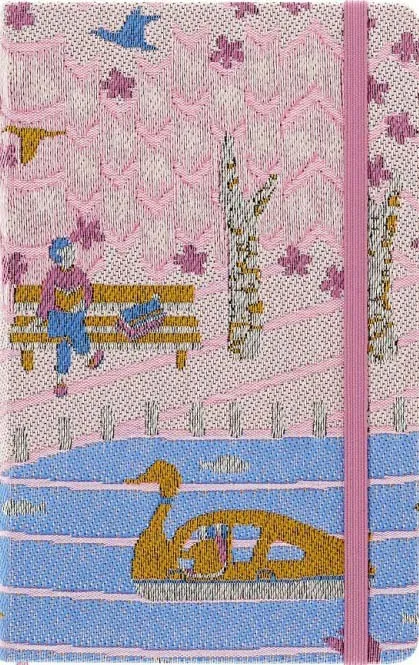SAKURA notes u kolekcionarskoj kutiji