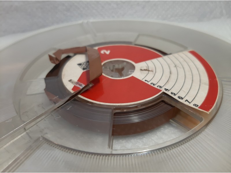 TELEFUNKEN MAGNETOFONSKA TRAKA RETRO KOTUR ŠPULNA