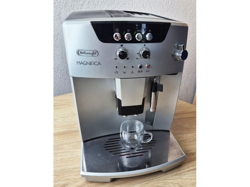DeLonghi Magnifica ECO