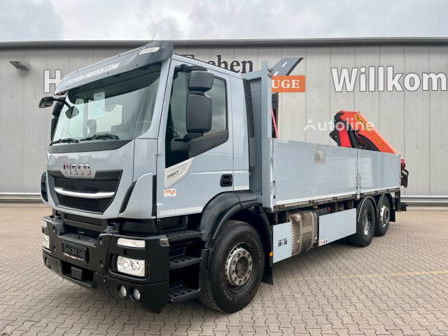 IVECO KM332 V-1100 kamion s ravnom platformom