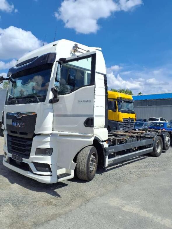 MAN Vehicle Rigid 6x2-2 BDF 7,45/7,82 1020-1320 mechanic vozilo za prevoz kontejnera
(680320)