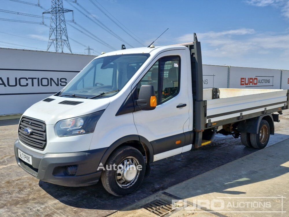 Prodaje se Ford Transit 350 kamion s ravnom platformom < 3.5t na aukciji