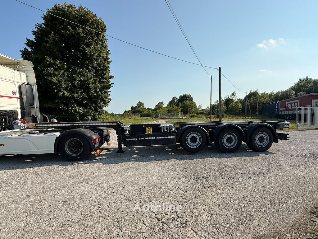Broshuis poluprikolica za prevoz kontejnera
