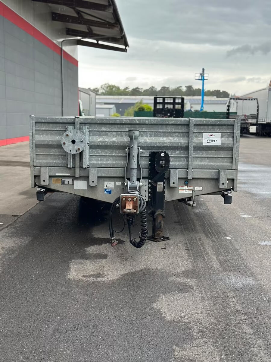 Möslein THT 11 / Low Loader Trailer with Ramps prikolica sa ravnom platformom