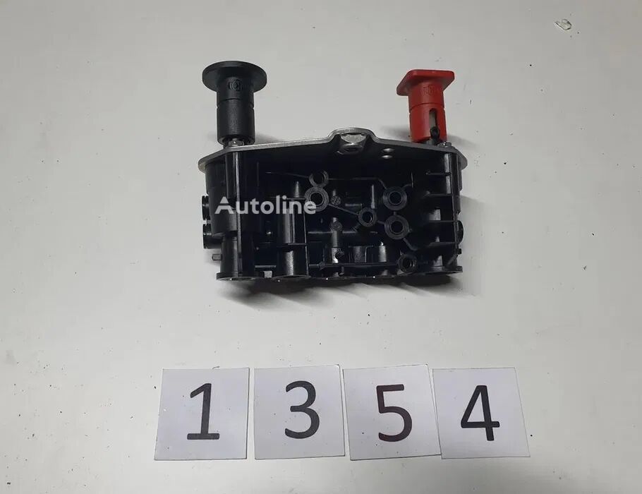 Knorr-Bremse K111131N00 pneumatski ventil za tegljača