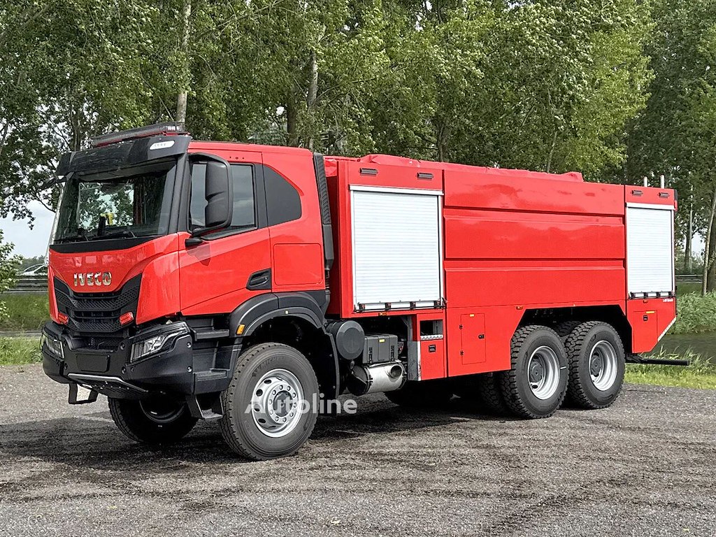 Novo IVECO T-Way AT380T47WH Fire Fighter Truck vatrogasno vozilo
(IV5335)