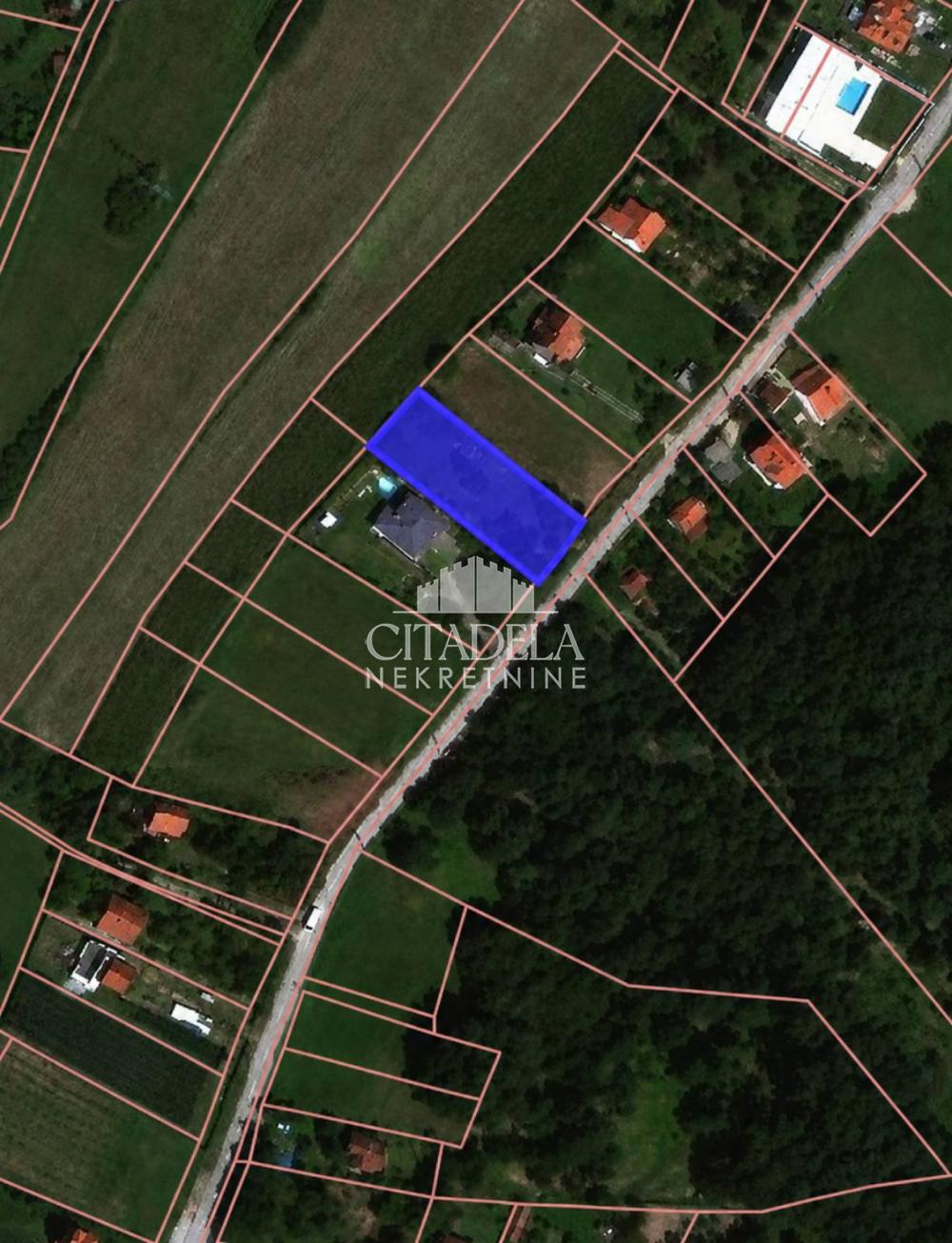 Barajevo - Stara Lipovica ID#2338
48.000 €
