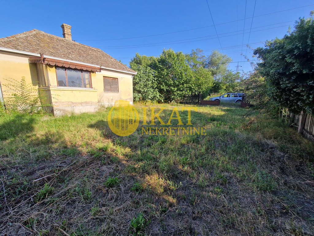 Barič, kuća 36m2, 3a placa ID#5296
35.000 €
