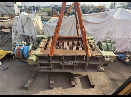 Vučno vozilo Lindemann Ro 19-16 3x90 kw
