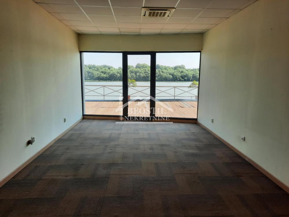 Zemun - Kej - 27m2 ID#24445
400 €