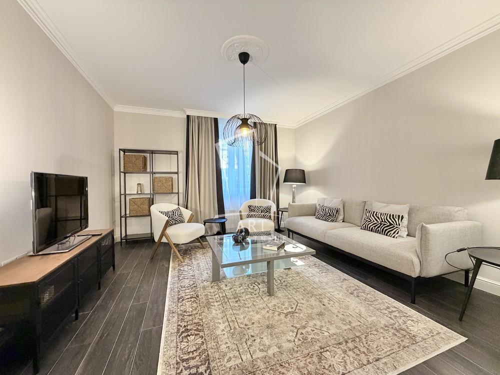3.0 lux sređen ,namešen stan ID#15198
335.000 €