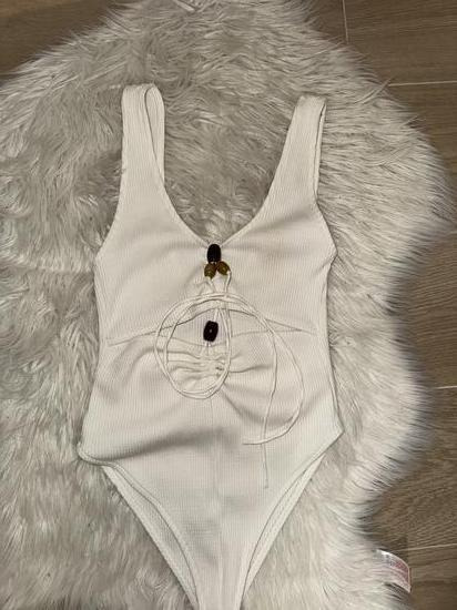 Zara bodi 500