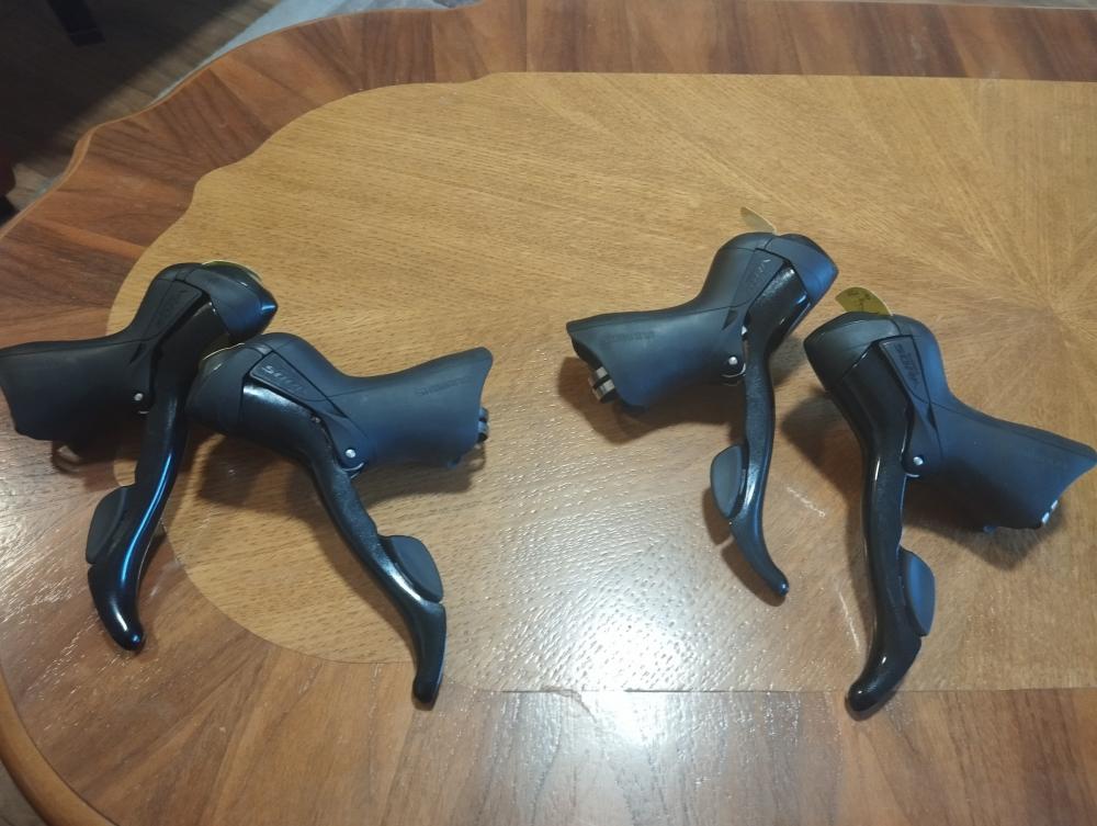 Shimano SORA šamaraljke 2x9s -NOVO-