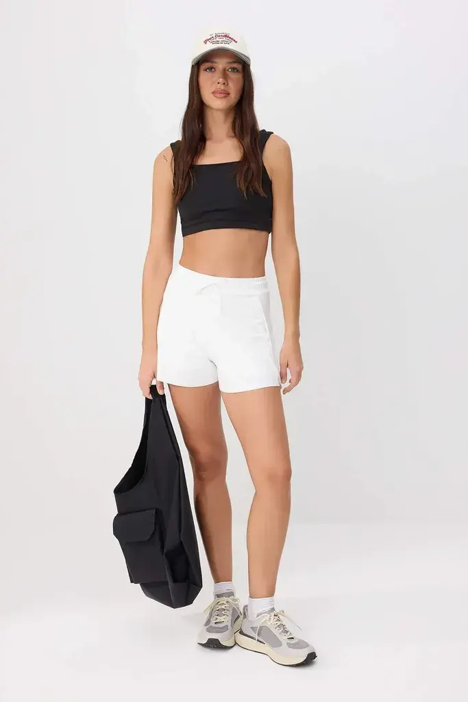 Trendyol Milla ženski šorts Thmss26Sr00004, Ecru-Ecru