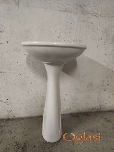 Lavabo sa stalkom
