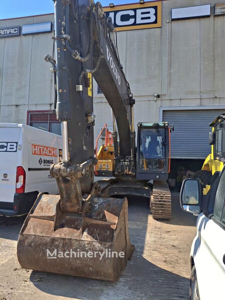 Volvo EC220ENL bager guseničar