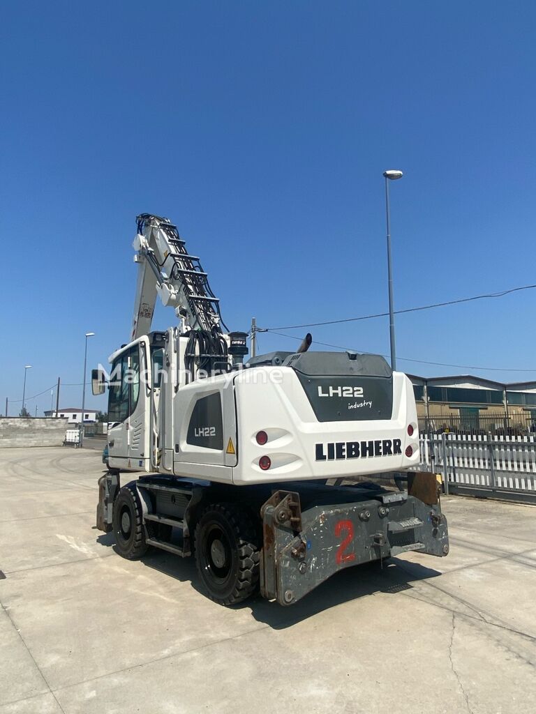 Liebherr LH 22 M bager za pretovar