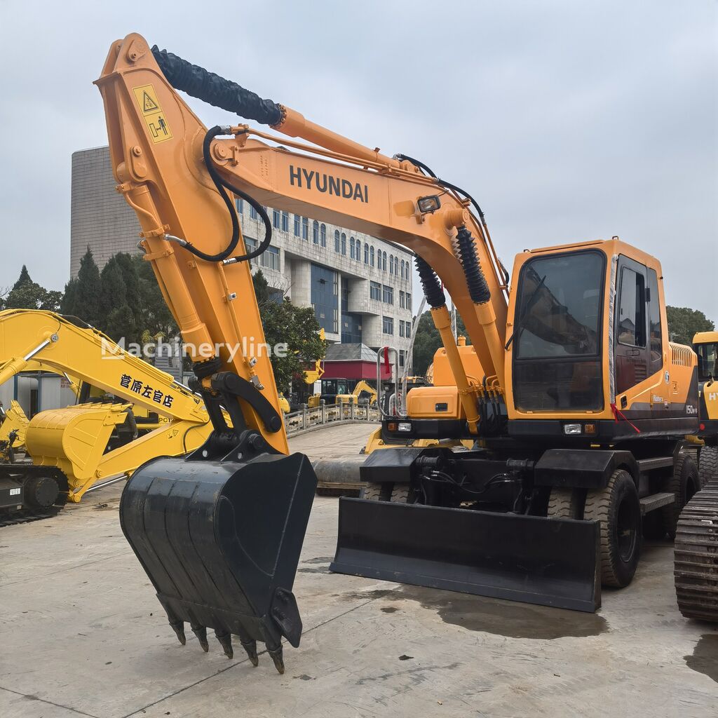 Hyundai 150W-9 bager točkaš
