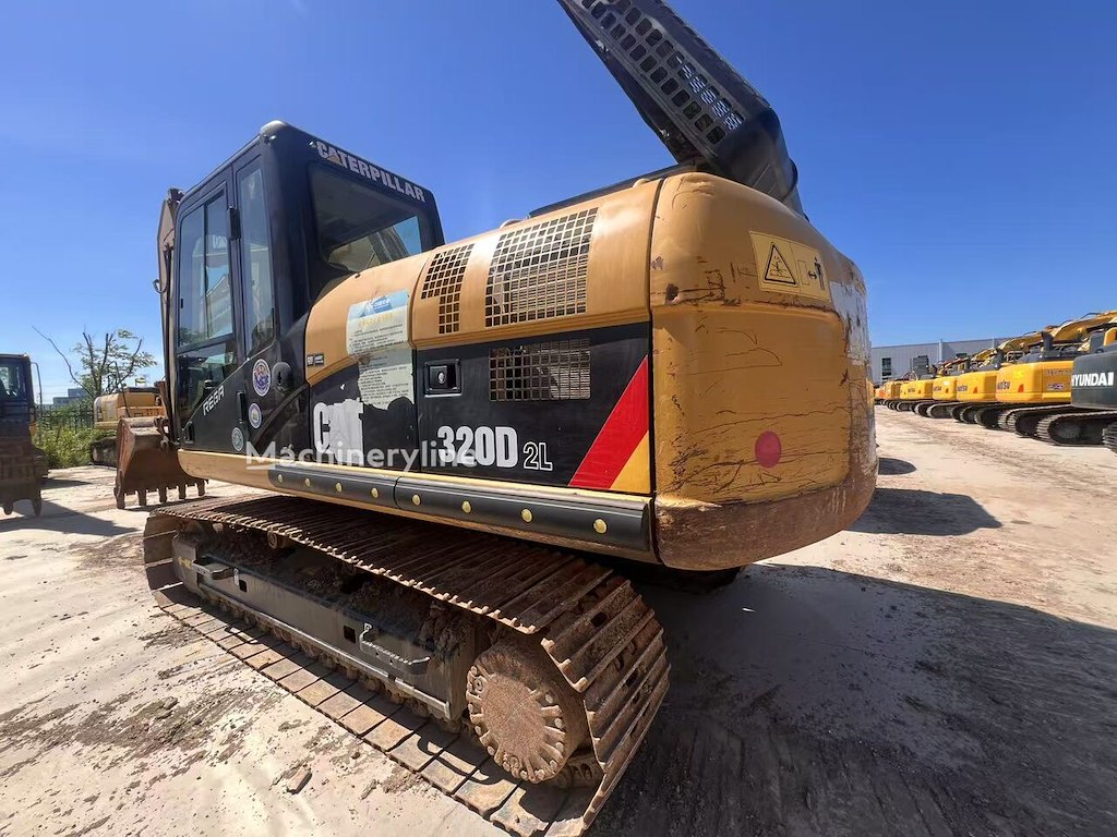 Caterpillar 320d2l bager guseničar