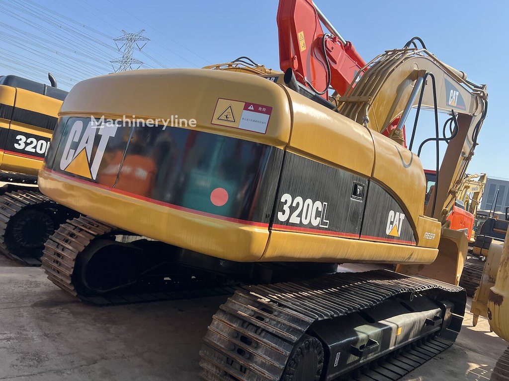 Caterpillar 320C bager guseničar