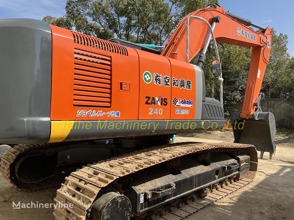 Hitachi ZX240 bager guseničar