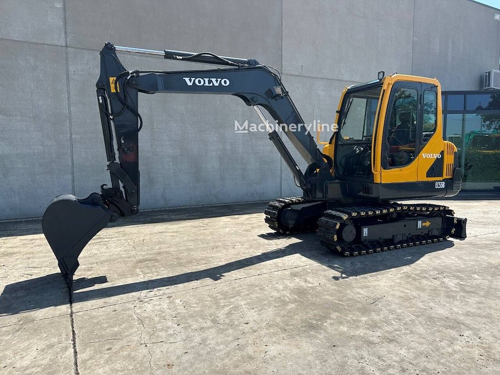 Prodaje se Volvo EC55B mini bager na aukciji
