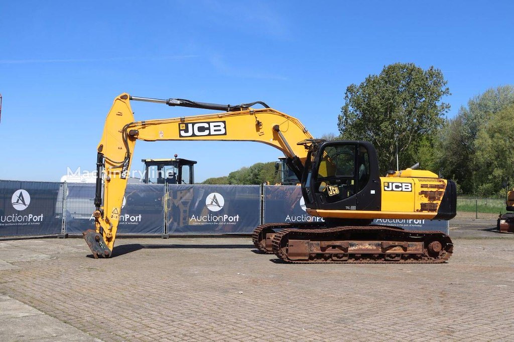 Prodaje se JCB JS200LC-T4i bager guseničar na aukciji