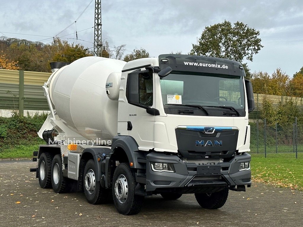 Novi Liebherr na šasiji MAN TGS 41.440 kamion s mešalicom za beton