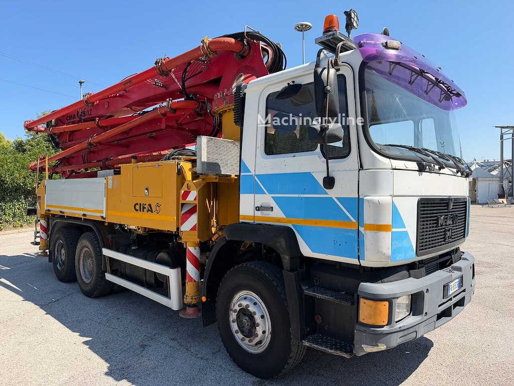 Cifa PA1006 na šasiji MAN 33 362 DF pumpa za beton