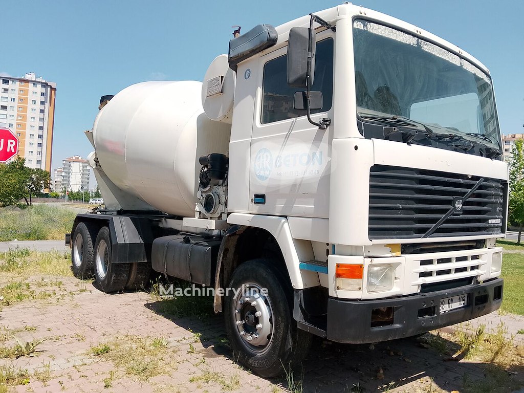 Volvo F12 intercoolor concrete mixer 2 unıt 8 m3 full stell axel kamion s mešalicom za beton